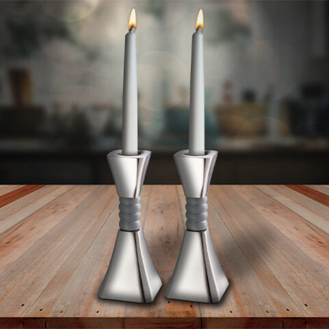 Travel Candlesticks for Shabbos – Aluminum 13 cm | The Key Belt